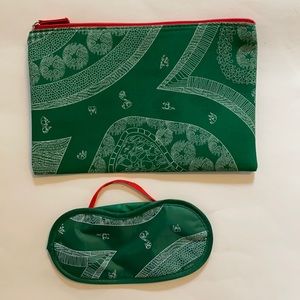 Emirates | Bags | Host Pickemirates Toiletry Bag Or Cosmetic Bag Wit ...